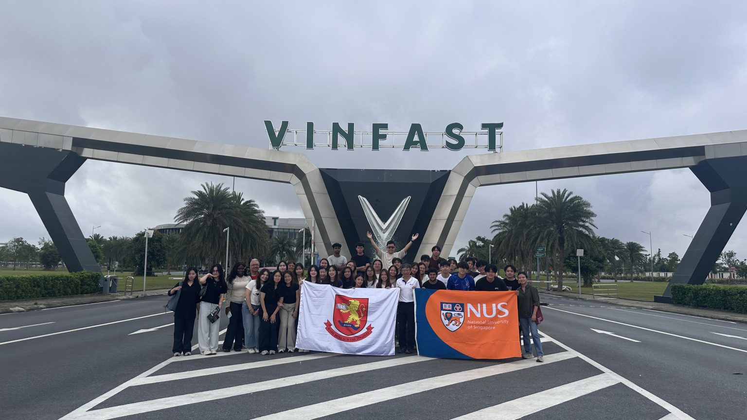Discover Vietnam with VinUni: Welcoming NUS Faculty and Students Once Again - VinUni